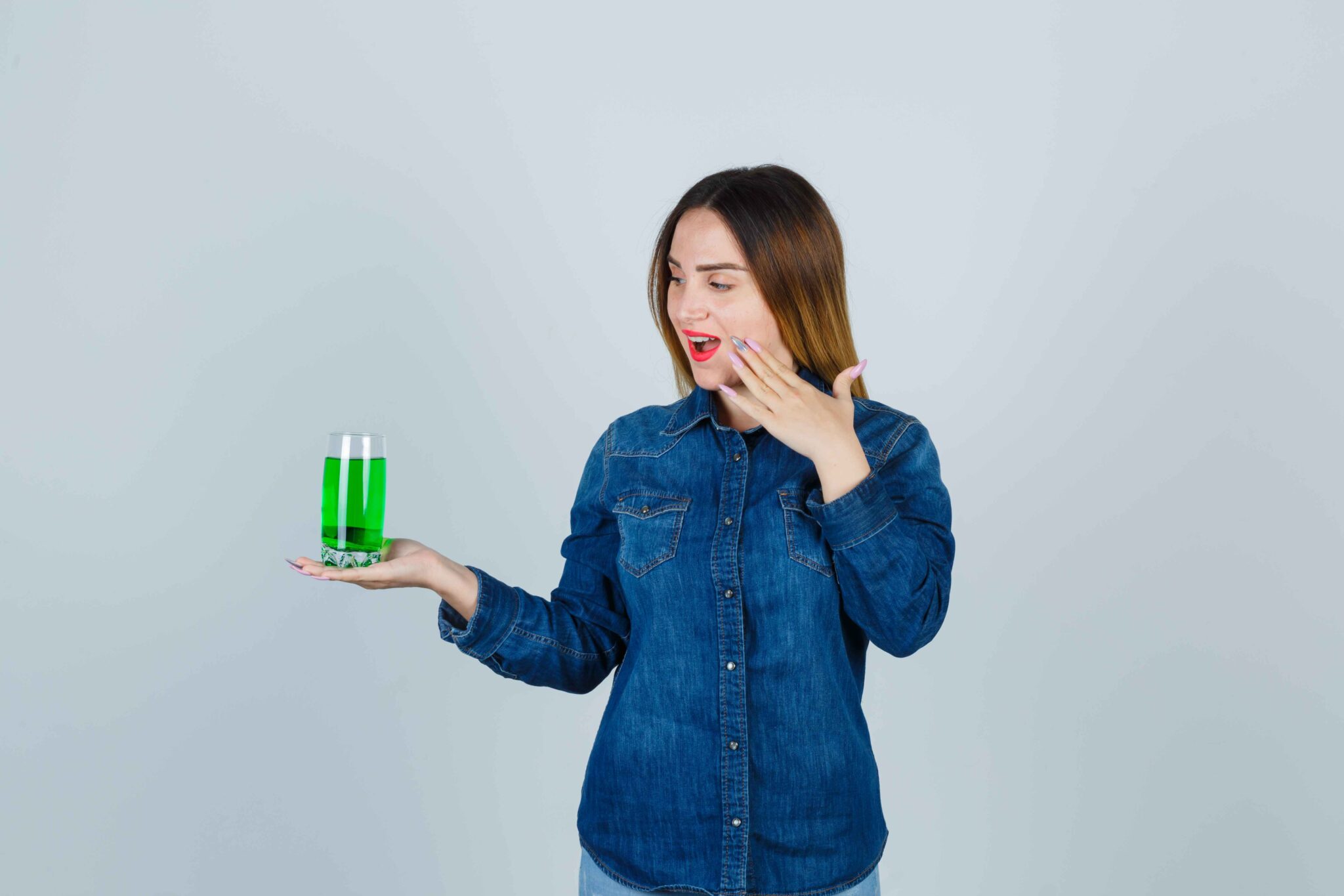 8 Dental Cleaning Tools At Home You Need To Have Now